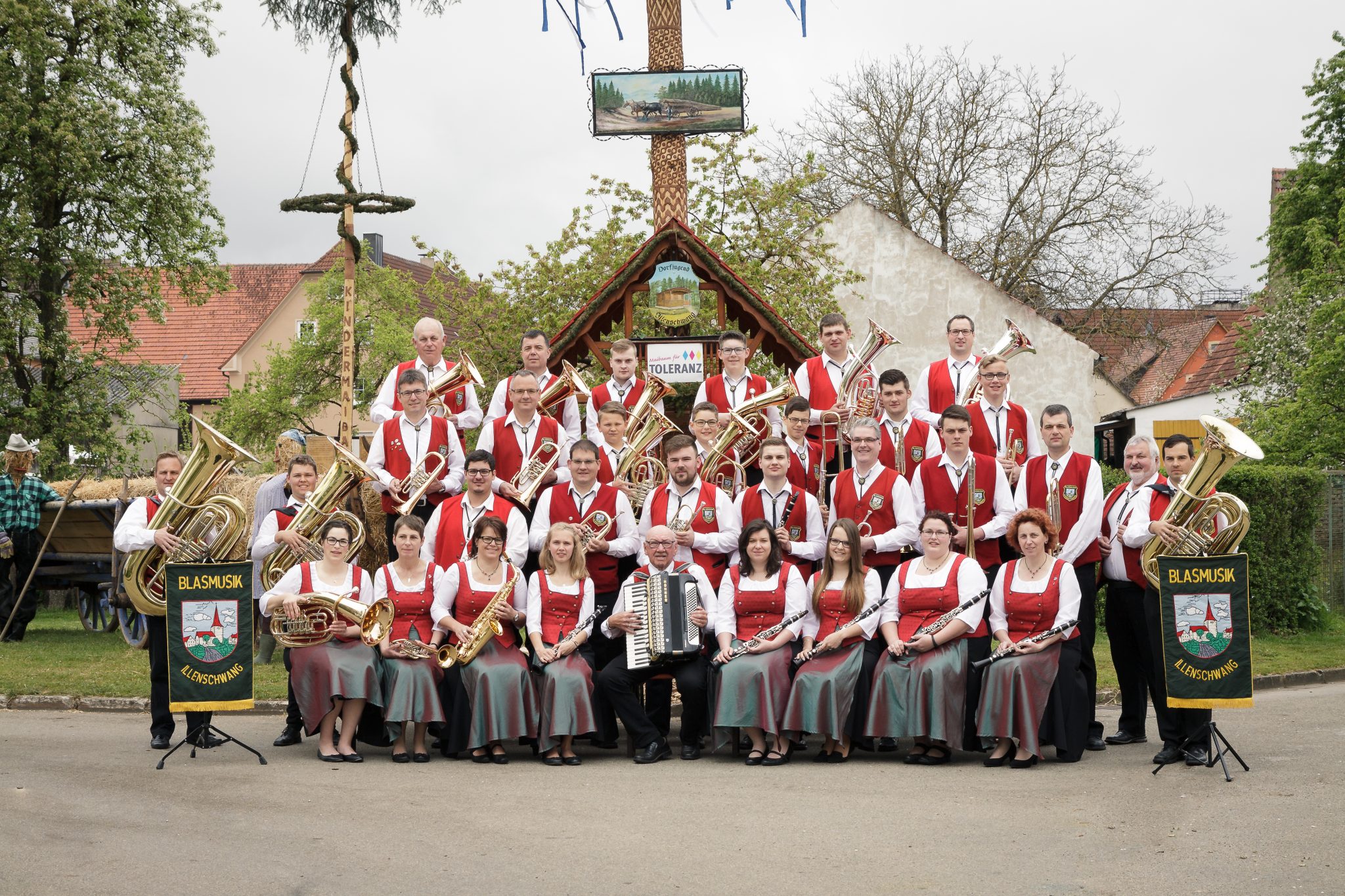 BESETZUNG – Blasmusik Illenschwang